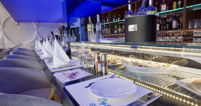 Για οστρακοειδή πάμε στο Pyxida Oyster Bar | Check In Cyprus