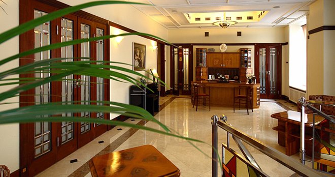 Rialto Hotel: Η απόλυτη art deco εμπειρία! | Check In Cyprus