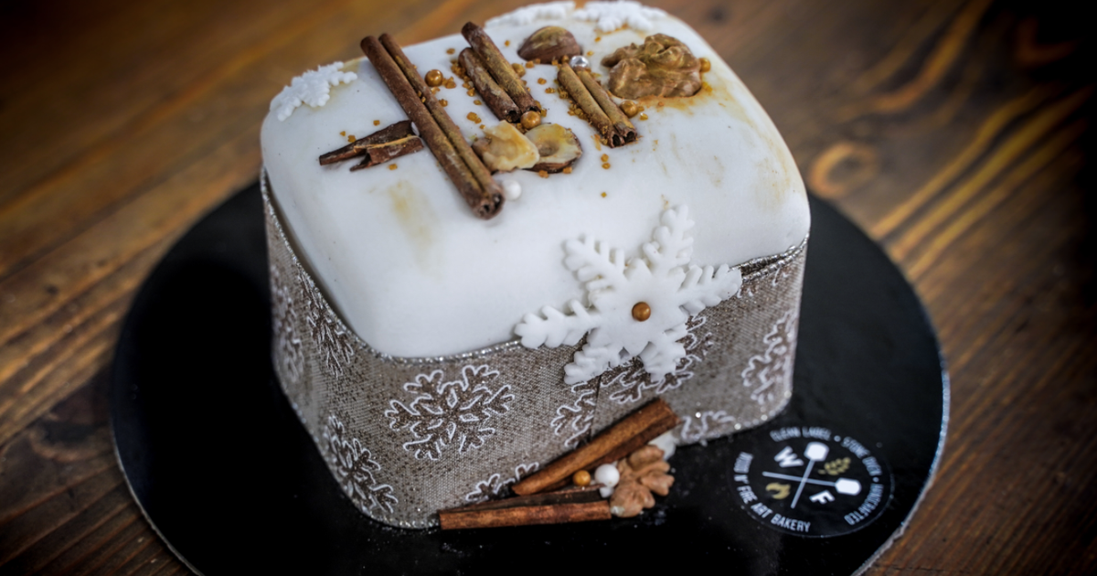 Η πιο ξεχωριστή σειρά Christmas cake είναι γεγονός | Check In Cyprus