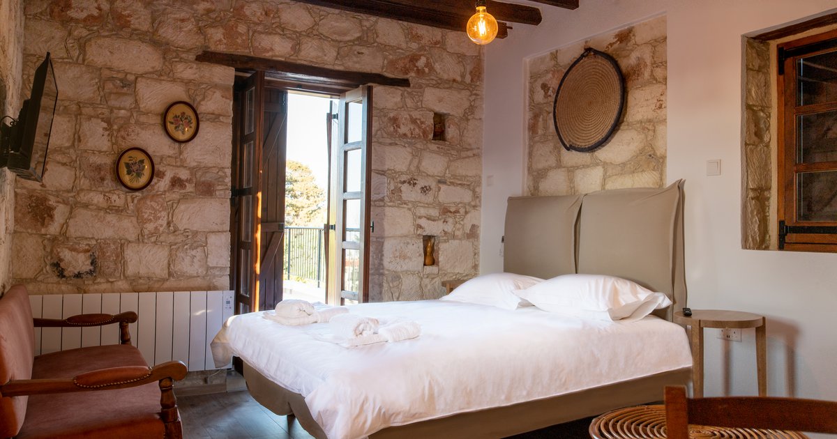 Η ορεινή Κύπρος απέκτησε ένα νέο κατάλυμα στο χωριό, με προϊόντα Coco ...