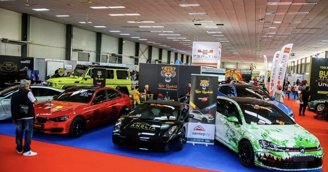 Εντυπωσιακά αυτοκίνητα και μοτοσικλέτες στο 17ο Boyz Stuff Show | Check ...