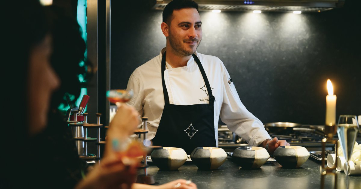 Ιάκωβος Γιαννακού: Ποιος είναι ο Chef της Χρονιάς 2024 (βίντεο) | Check ...