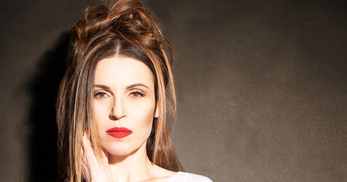 Η Ευρυδίκη τραγουδά unplugged στην Κύπρο | Check In Cyprus