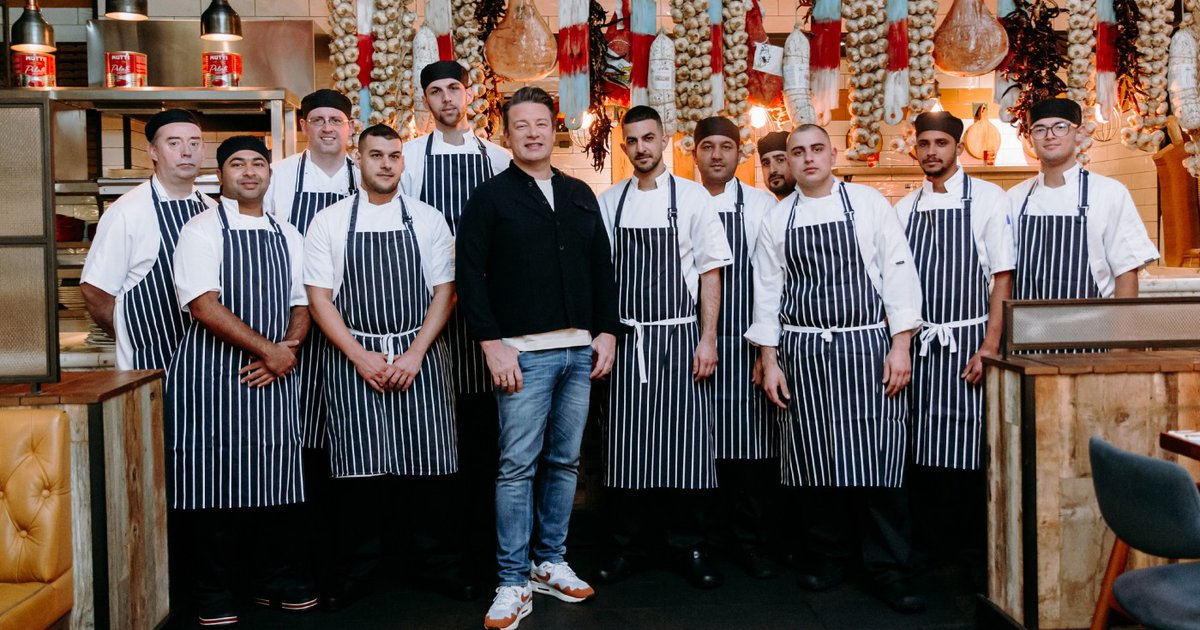 Το Jamie’s Italian καλωσόρισε τον chef Jamie Oliver στην Κύπρο | Check In Cyprus