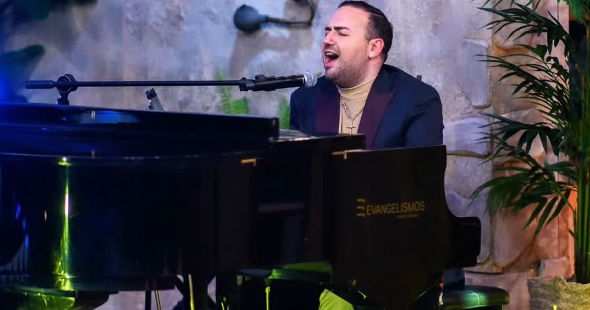 Ακούστε το τραγούδι του Μαυρίκιου Μαυρικίου που κατέθεσε για την ...