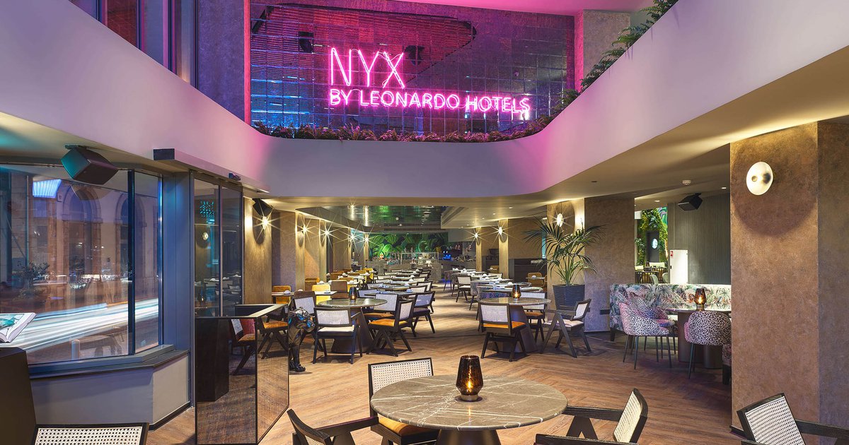 Το Nyx Hotel Limassol παρουσιάζει μια μαγευτική έκθεση | Check In Cyprus