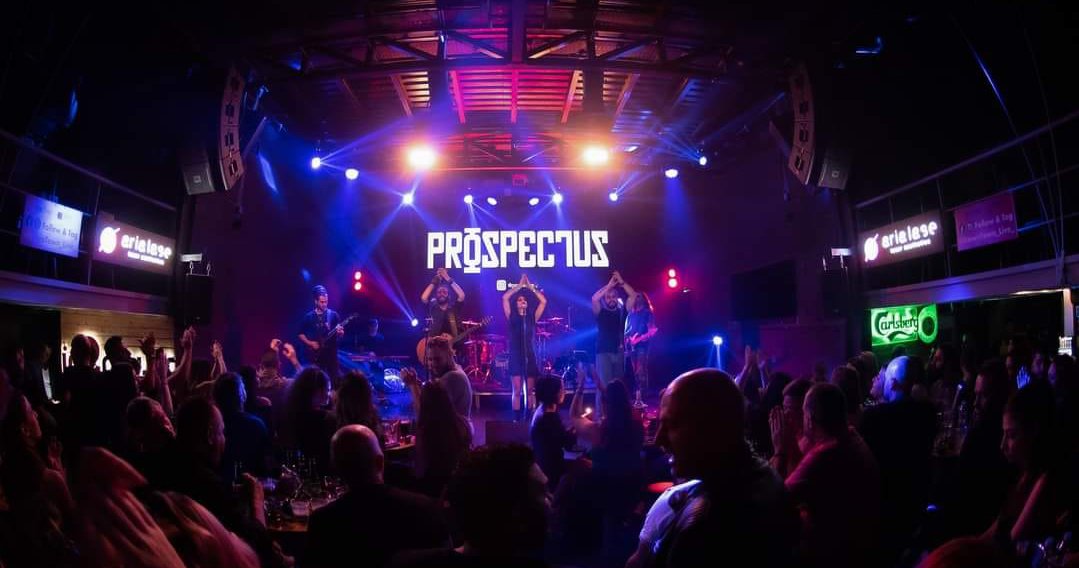 Οι PROSPECTUS ροκάρουν στο Christmas Market της Μακαρίου | Check In Cyprus