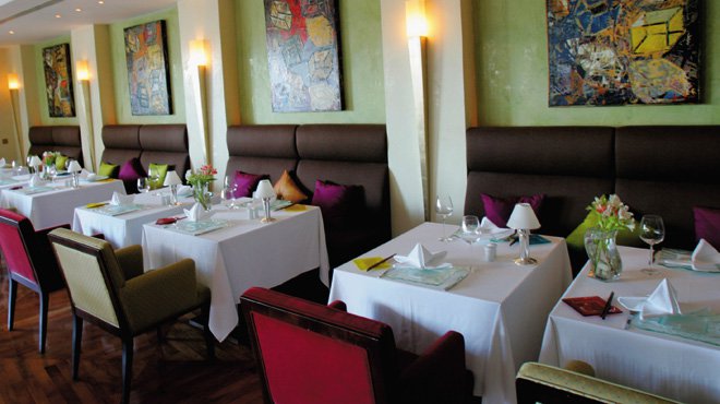 Leander Restaurant | Check In Cyprus